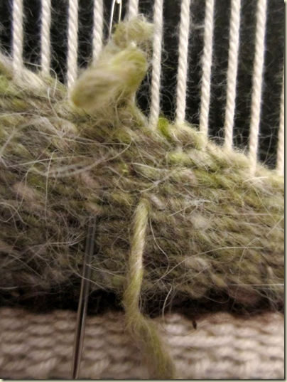 Tapestry Share: Weaving for Reversible Fabric: Sewing in Ends